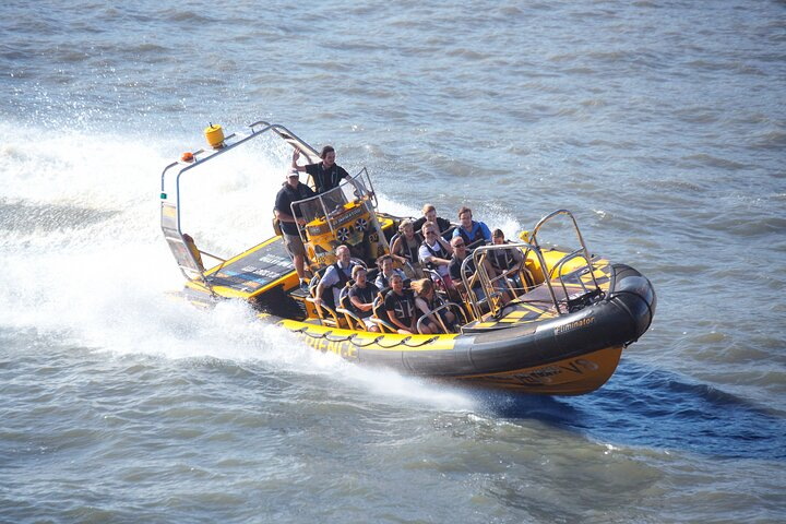 Tiket Speedboat 'Thames Barrier Experience' to/from Embankment Pier ...