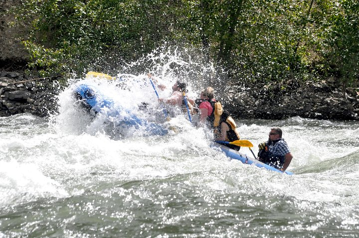 Whitewater and Wine: Wenatchee River Whitewater Rafting and Winery Tour ...