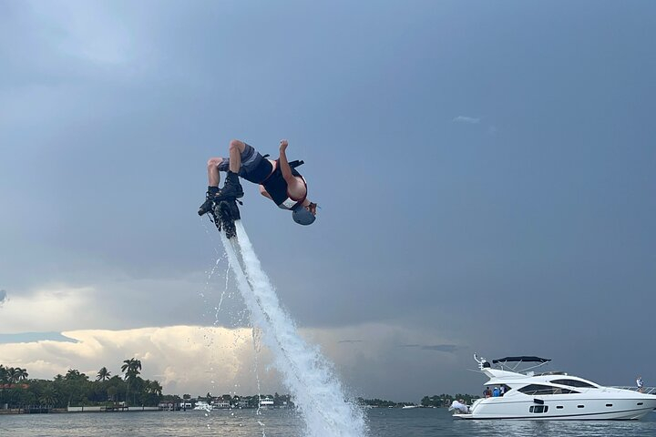Learn how to Flyboard with a Pro! Harga Promo - tiket.com