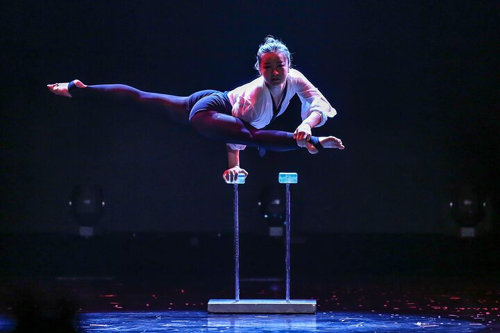 Grand Shanghai Circus-Amazing Acrobats Harga Promo - tiket.com