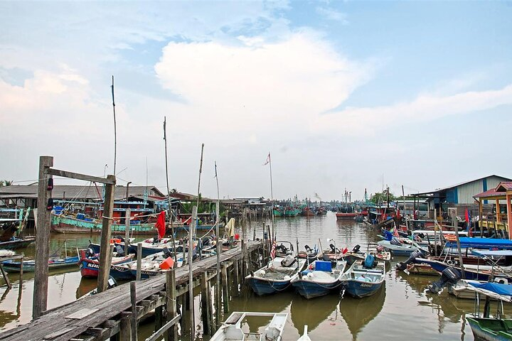 Tiket Sekinchan Paddy Field, Fishing Village & Redang Beach Tour from ...