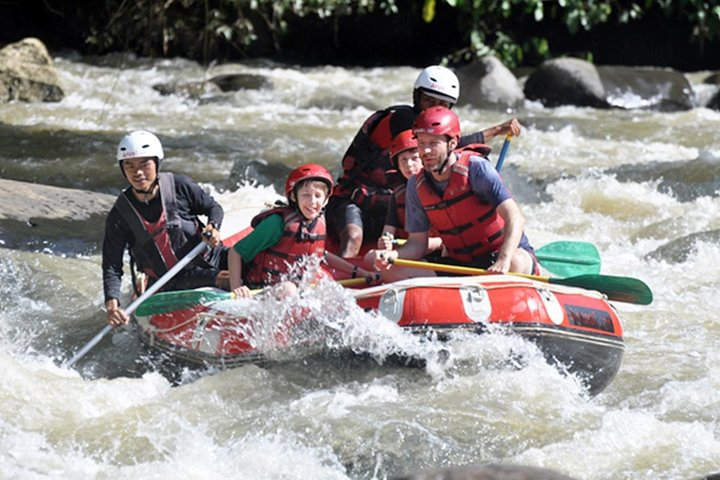 Adventure Citarik River Funtastic Rafting - Admission Ticket Harga ...