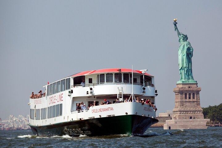 Tiket New York 1-Day Hop-on Hop-off Sightseeing Bus Tour + Circle Line ...