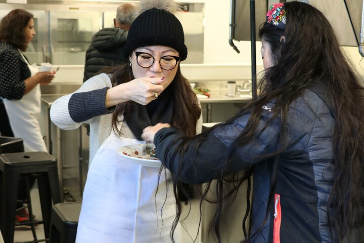 Tiket Exclusive Hands On Cooking Class with Chef Jason Goodenough in ...