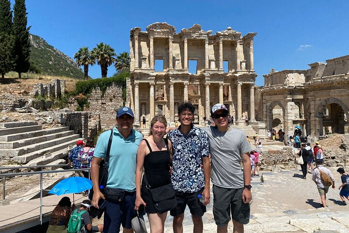 Tiket Kusadasi Private Shore Excursion Ephesus and Wine Tasting Tour Harga Promo - tiket.com