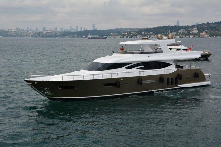 Tiket Sightseeing on Bosphorus With a Private Yacht From Istanbul Harga ...