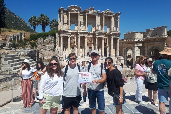 Tiket Basilica of Saint John, Ephesus and The Virgin Mary's House Tours Harga Promo - tiket.com