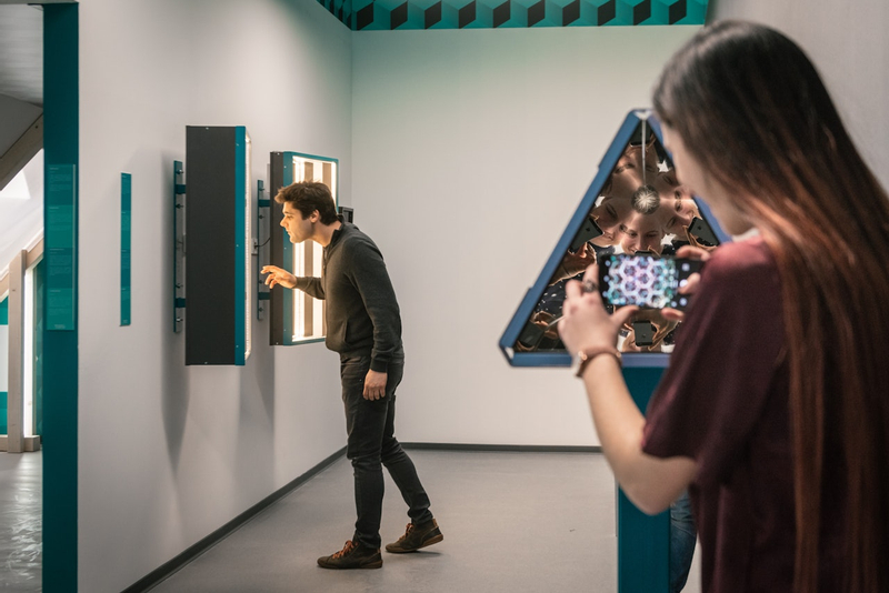 Tiket Museum of Illusions Milan Harga Promo - tiket.com