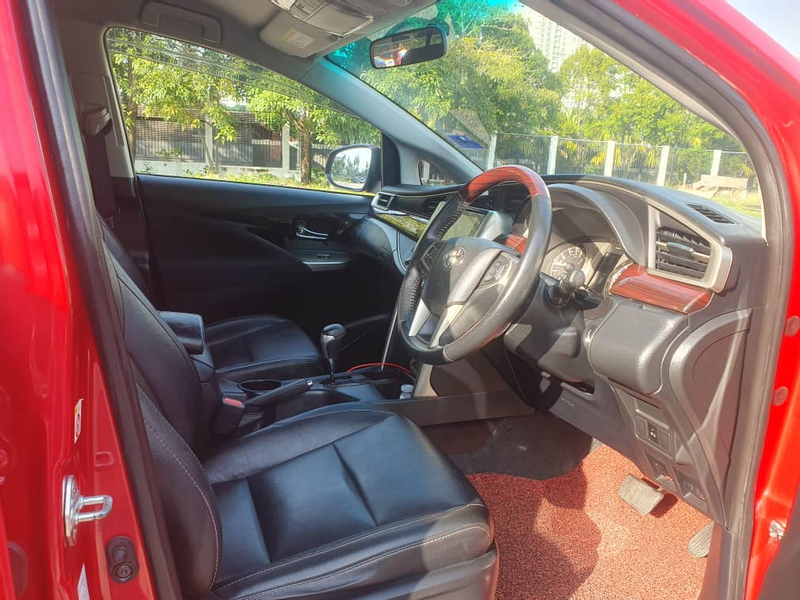 Tiket Tour and Transport Service - MPV 6 Seater Harga Promo - tiket.com