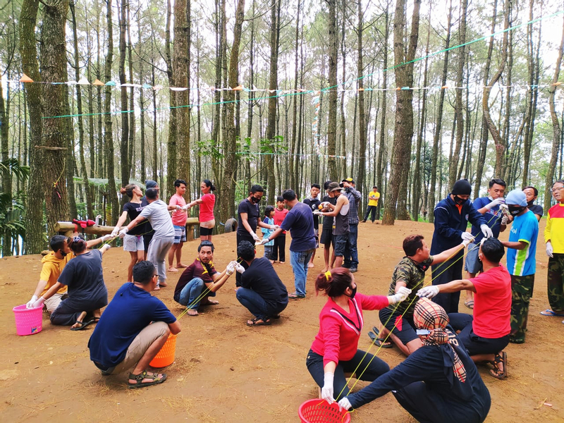 Tiket Jungle Team Building in Talagan Surian Camp Harga Promo - tiket.com