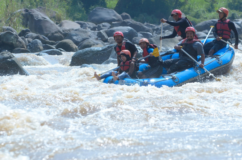 Tiket Rafting Harga Promo - tiket.com