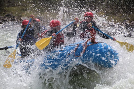 Tiket Sunwapta river rafting adventure with transportation Harga Promo ...