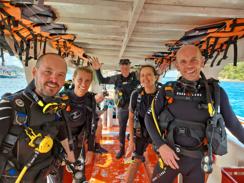 Tiket Learn Nitrox plus 2 dives in Palawan with PADI 5* Dive Center ...
