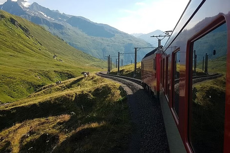 Tiket Glacier Express Panoramic Train Round Trip Private Day Tour Harga ...