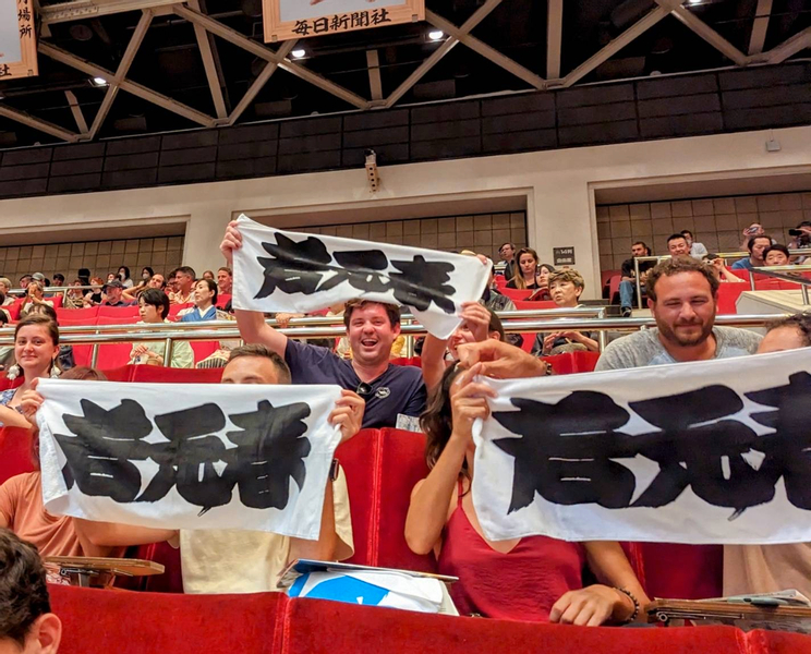 Tiket Book a Grand Sumo Tournament Viewing Tour in Tokyo Harga Promo ...