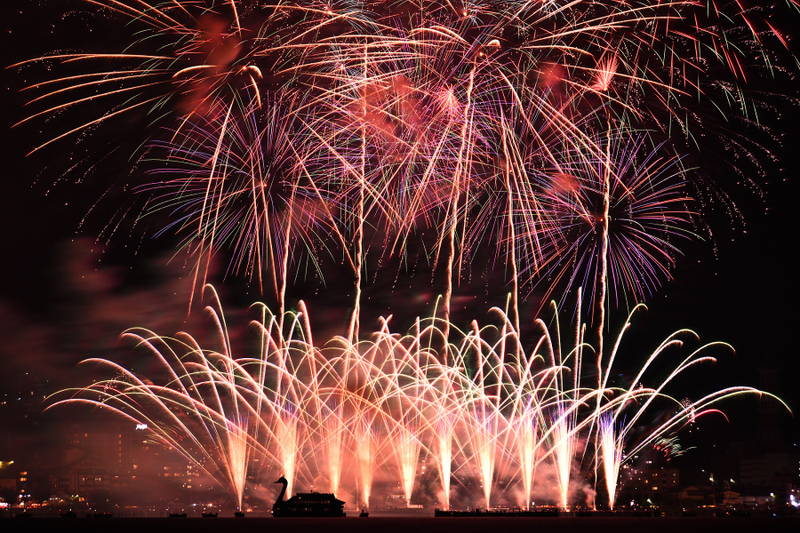 Tiket Lake Suwa Fireworks Festival One Day Tour (Return Overnight ...