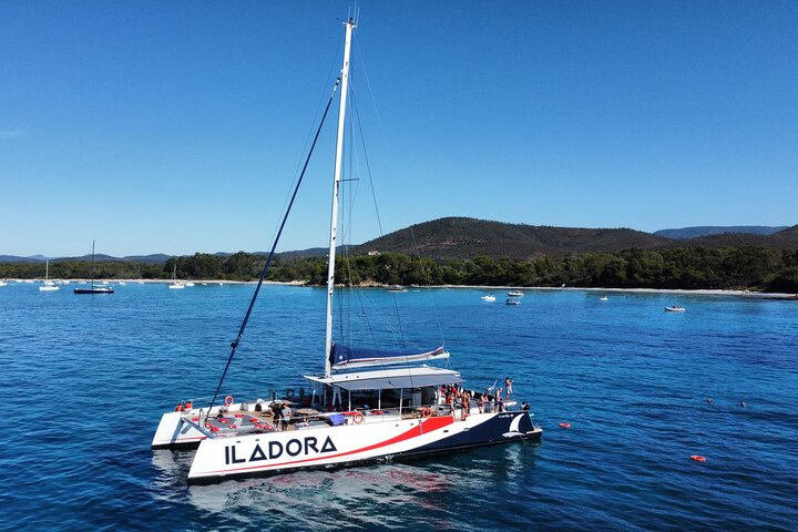 Tiket Day and Meal in the Lerin Islands in Catamaran - Saint-Raphaël ...