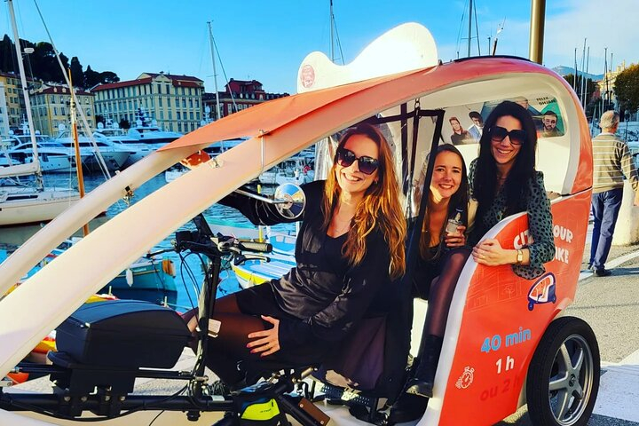 Tiket Private and Guided Velotaxi Tour in Nice 2h30 Harga Promo - tiket.com