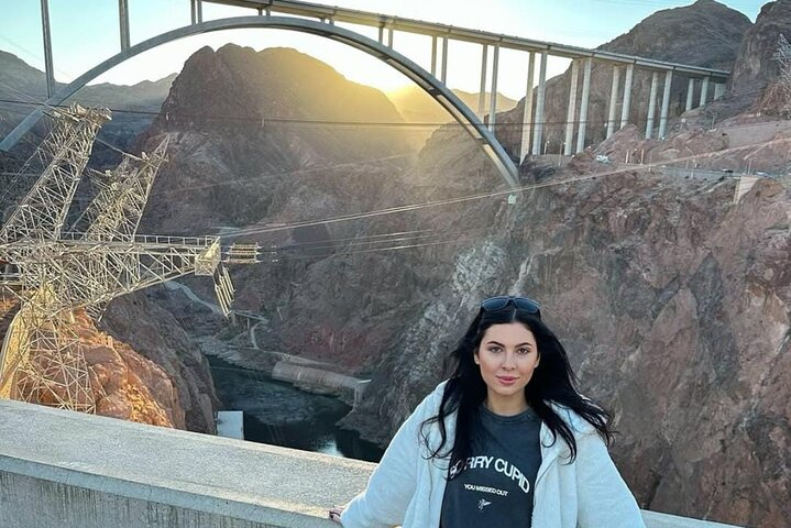 Tiket Half-Day Hoover Dam Bus Tour from Las Vegas Harga Promo - tiket.com
