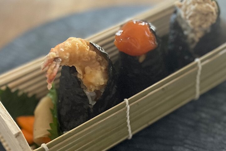 Tiket Home Made Onigiri and Matcha Cooking Class Harga Promo - tiket.com