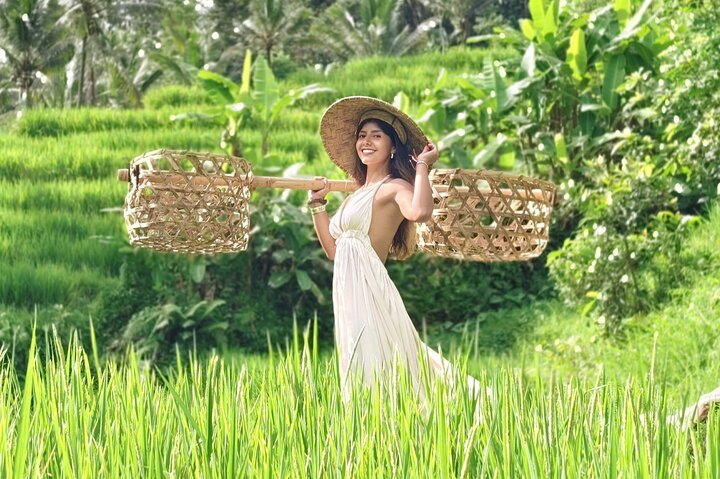 Tiket Ubud Healing Retreat Yoga, Massage, Purification Rice Terraces ...