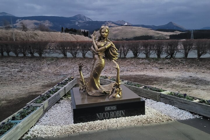 Tiket Deluxe Private Tour: Mt. Aso, One Piece Statues and Shrine Visit ...