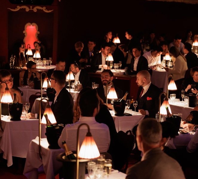 Tiket Paris: La Nouvelle Eve Cabaret Show with Champagne Harga Promo ...