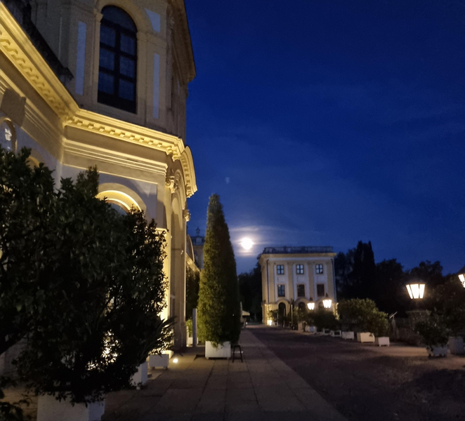 Get Ticket Kassel: Kassel's lost city by night Promo Prices - tiket.com