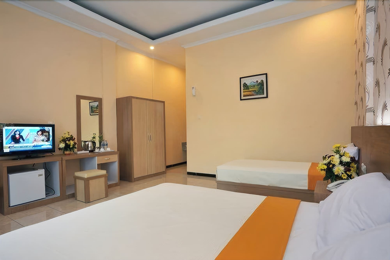 Hotel New Merdeka Pati, Pati Booking Murah di tiket.com