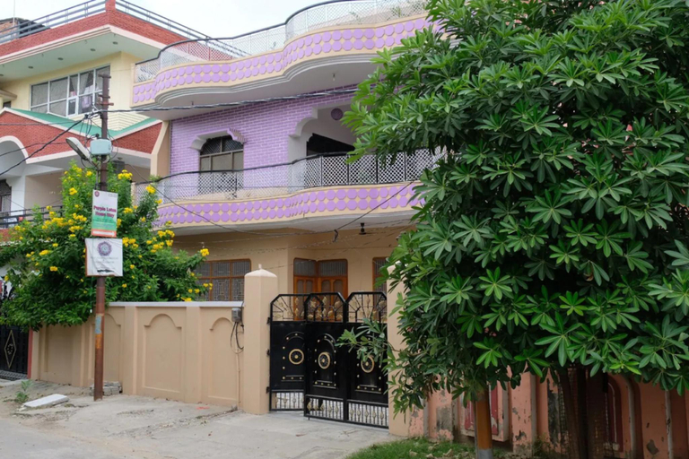 Goroomgo Purple Lotus Guest House Varanasi, Varanasi - Cheap Booking at ...