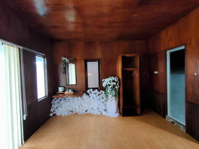 Derawan Fisheries Cottage, Sea View,Private Balkon, Berau Booking Murah ...