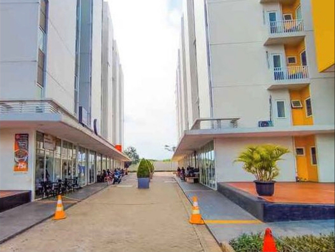 Affordable Modern Premium Cozy Studio Room Aeropolis Soekarno-Hatta ...