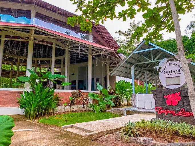 LaLassa Beach Club Tanjung Lesung - Harga Promo Villa & Apartemen