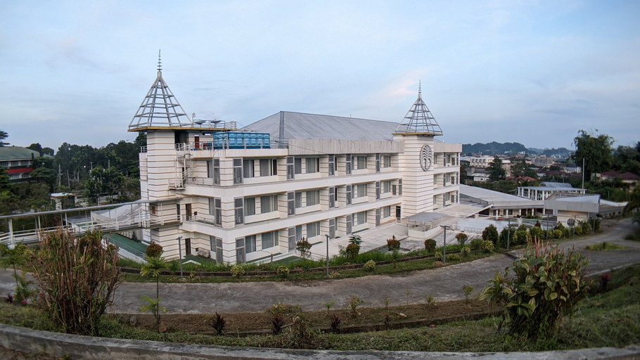 Hotel Puri Senyiur Updated Price 2023 - Book now on tiket.com