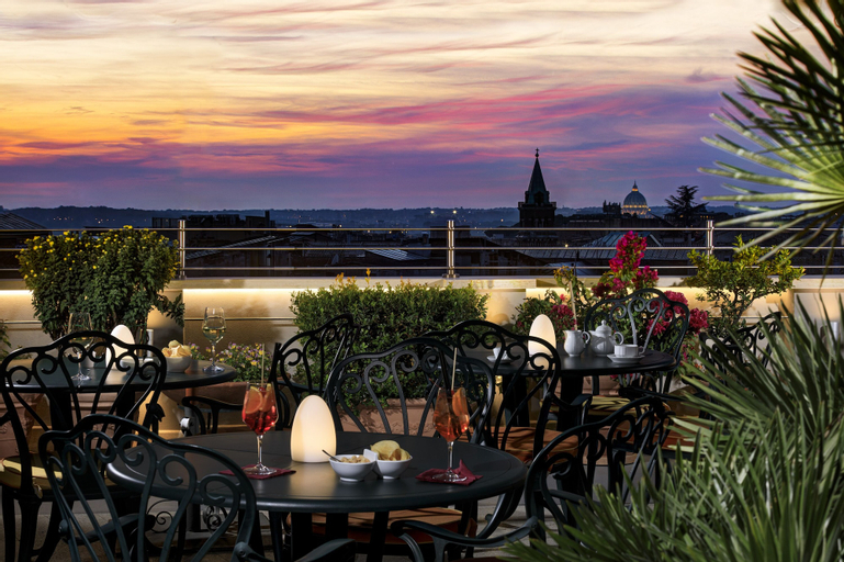 Marcella Royal Hotel - Rooftop Garden, Roma Booking Murah di tiket.com