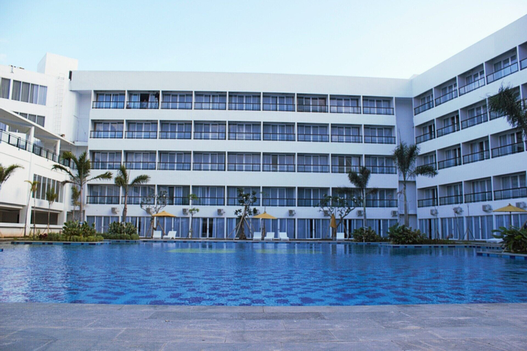 Raja Hotel Kuta Mandalika Powered by Archipelago Harga Promo 2023 ...