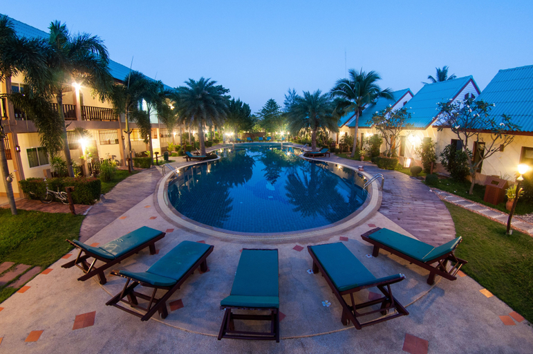 The Green Beach Resort, K. Sam Roi Yot - Cheap Booking at tiket.com