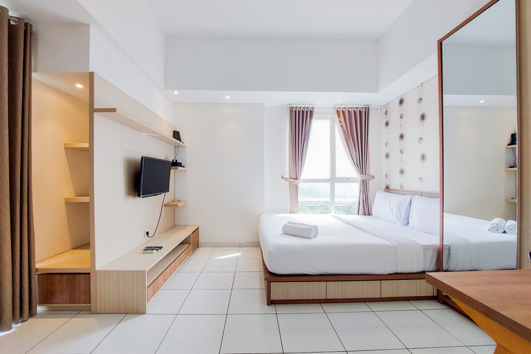 Best Homey and Cozy Studio at Casa de Parco Apartment By Travelio ...