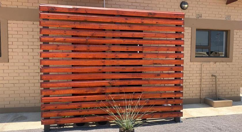 Letlhakeng Park-Route Apartments, Kweneng South - Cheap Booking at ...