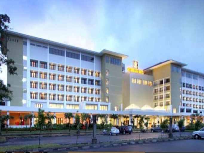 SUTAN RAJA RESORT AND CONVENTION CENTER, Minahasa Utara Booking Murah ...