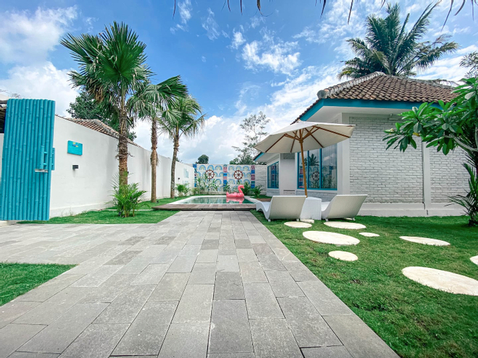 Ubu Villa Pulowatu 3 with Merapi View, Sleman Booking Murah di tiket.com