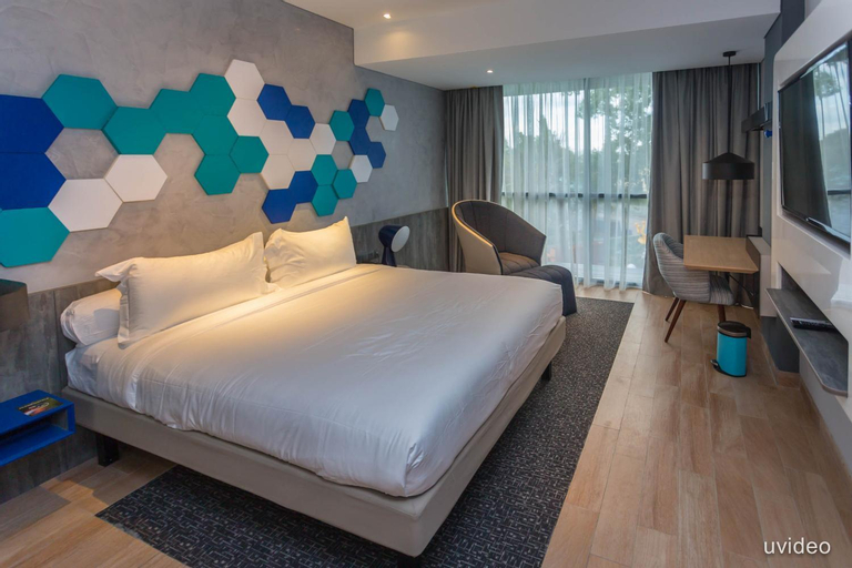 ibis Styles Batam Nagoya: Harga Diskon + Promo Hotel 2024
