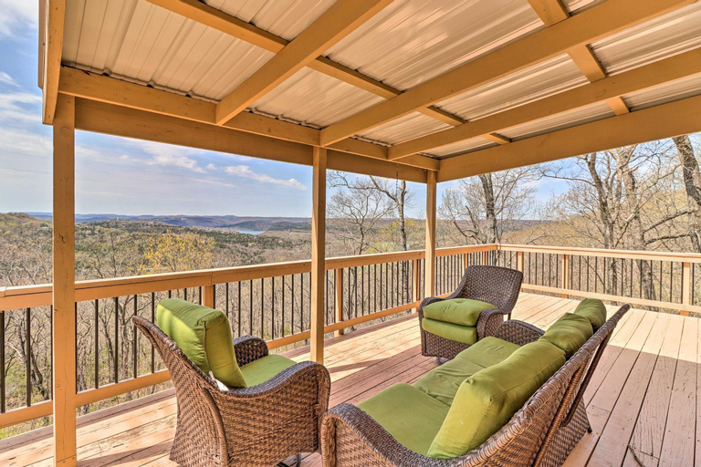 Eureka Springs Gem 2 Decks, Mtn and Lake Views - Harga Promo 2023 di ...