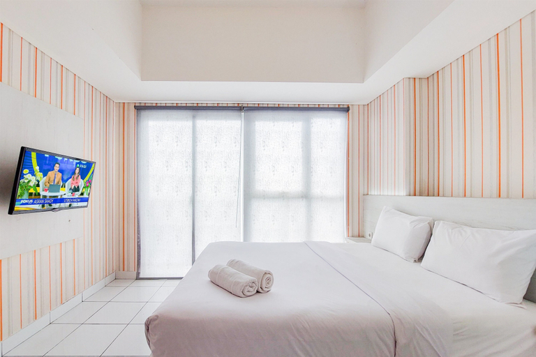Comfort And Cozy Stay Studio Casa De Parco Apartment - Harga Promo ...