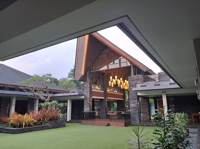 THE ALOSIA Private Pool 5 Bedroom Villa Vimala Hills Pet-Friendly ...