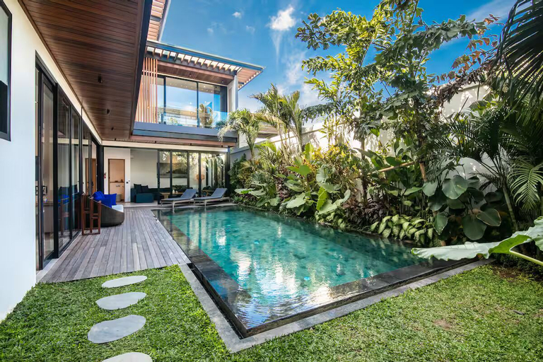 Villa Noma 1 - Stylish 5BR Villa, 200m from Beach in Canggu, Badung Booking Murah di tiket.com