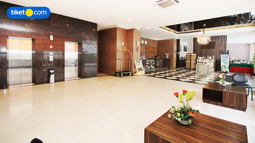 Tree Hotel Panakkukang Makassar By LIFE Diskon s.d 50% - Promo Terbatas