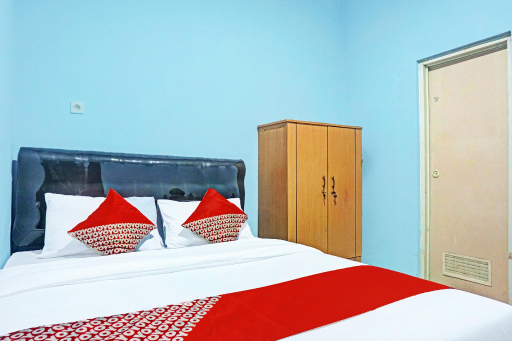 Hotel O J&b Rooms Tomang, West Jakarta - Cheap Booking at tiket.com