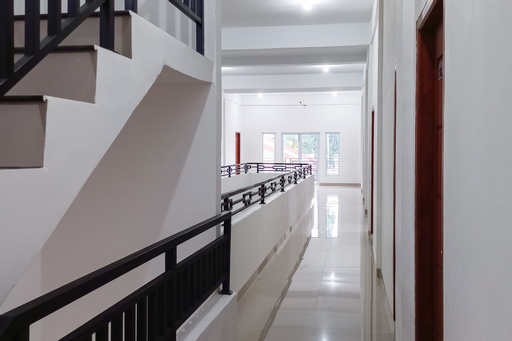 RedDoorz near Terminal Roro Bandar Sri Junjungan Diskon s.d 50% - Promo ...