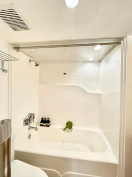 TOYA LAKEHILL CABIN - The lake view cabin at Lake Toya - Promo Price ...